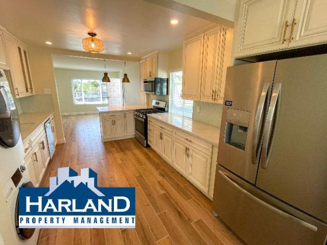 3 Br, 1 bath, Condo 3340 Jemez Dr