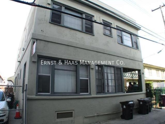 3 Br, 1 bath, Condo 335 N Virginia Ct