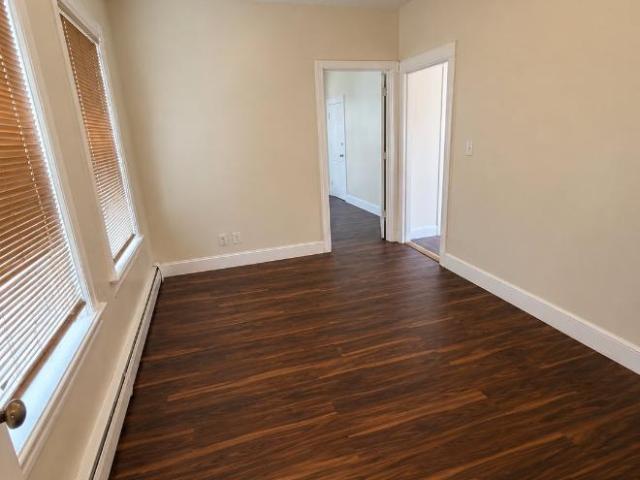 3 Br, 1 bath, Condo 37 Bowers Street