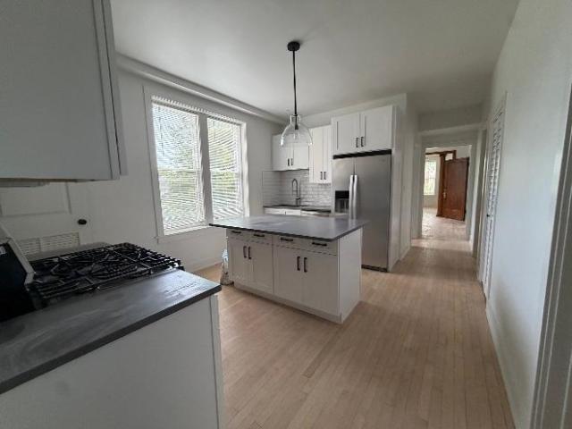 3 Br, 1 bath, Condo 3416 W Schubert
