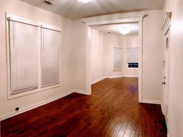 3 Br, 1 bath, Condo 3418 W Mclean Ave