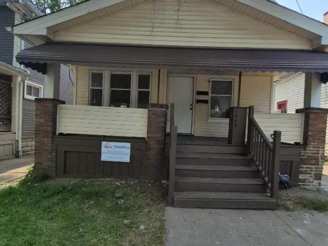 3 Br, 1 bath, Condo 3449 W 54th Street