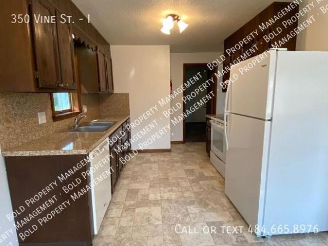 3 Br, 1 bath, Condo 350 Vine St