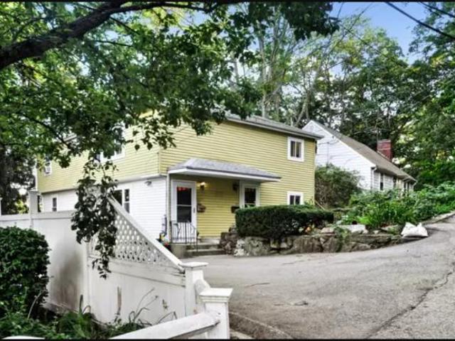 3 Br, 1 bath, Condo 35 Summit Street