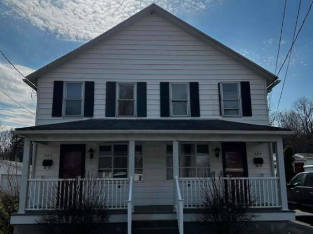 3 Br, 1 bath, Condo 385 Carver St