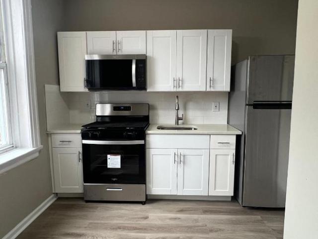 3 Br, 1 bath, Condo 38 Winans
