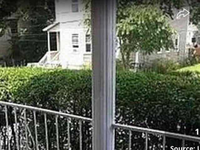 3 Br, 1 bath, Condo 39 Seventh St