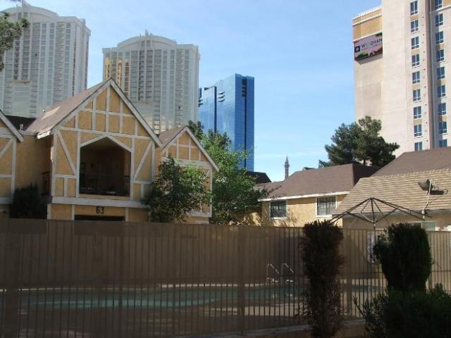 3 Br, 1 bath, Apartment 4650 Koval Lane