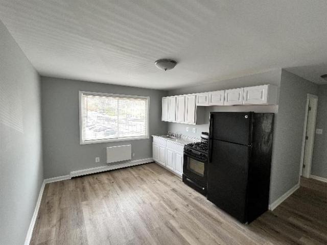 3 Br, 1 bath, Other 4930 A St SE