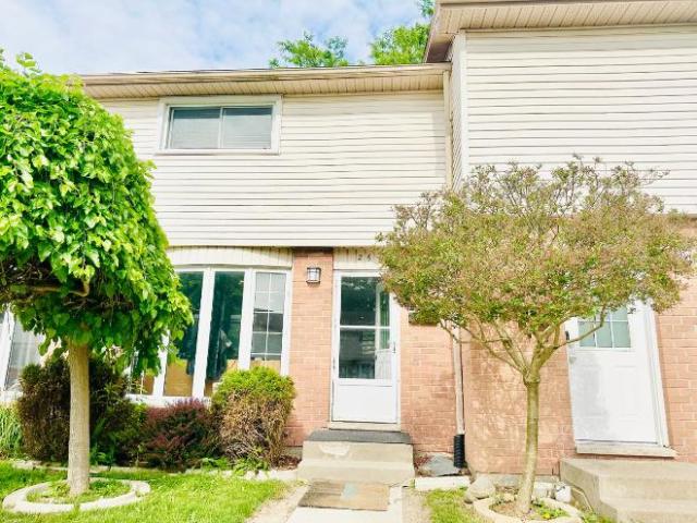 3 Br, 1 bath, Other 700 Exeter Road