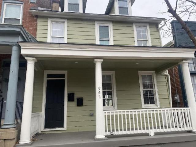 3 Br, 1 bath, Apartment 741 Manor Street
