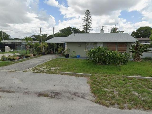 3 Br, 1 bath, Apartment 977 Miner Road