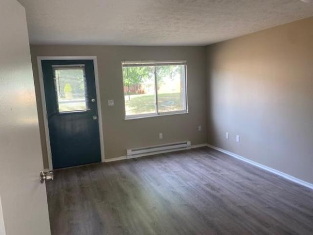 3 Br, 1 bath, Other 114 Gluck St