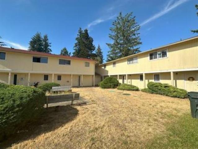 3 Br, 1 bath, Other 316 Trailblazer Street Southeast