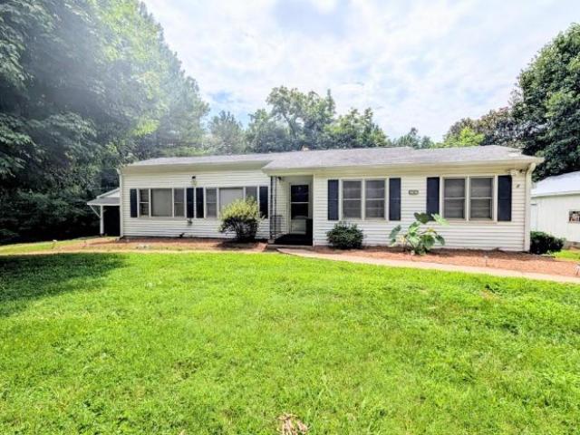 3 Br, 1 bath, Single Family Home 2479 Nc Hwy
