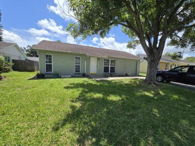 3 Br, 1 bath, Single Family Home 3406 Murrow St