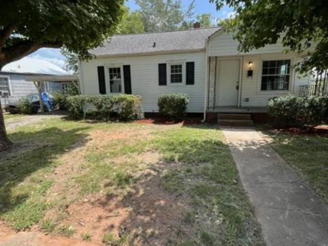 3 Br, 1 bath, Single Family Home 4 Fair St