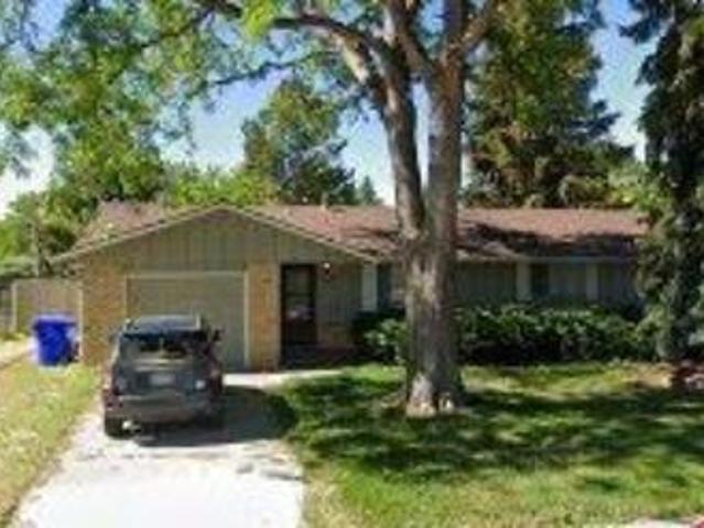 3 Br, 1 bath, Single Family Home 820 W 30th Street