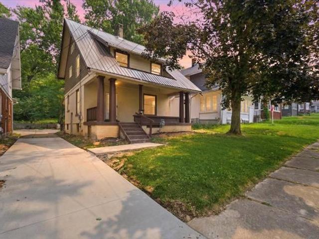 3 Br, 1 bath, Single Family 142 Western Ave