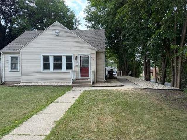 3 Br, 1 bath, Single Family 1511 23rd St