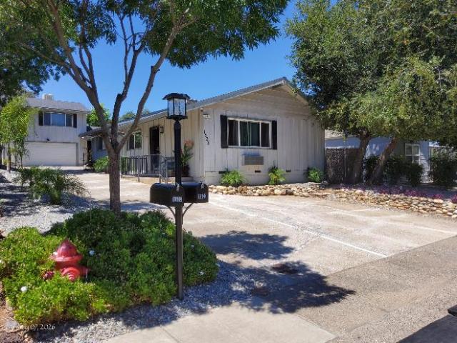 3 Br, 1 bath, Single Family 1522 Mesa St