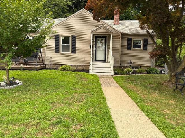 3 Br, 1 bath, Single Family 157 Sycamore Street