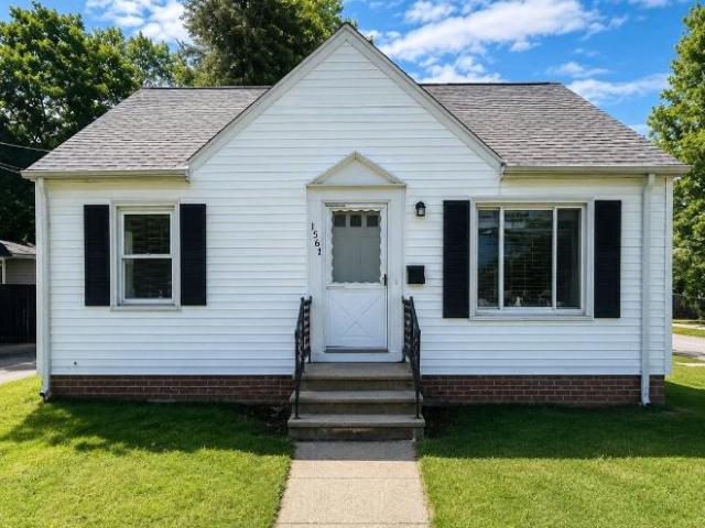 3 Br, 1 bath, Single Family 1568 Parker Dr