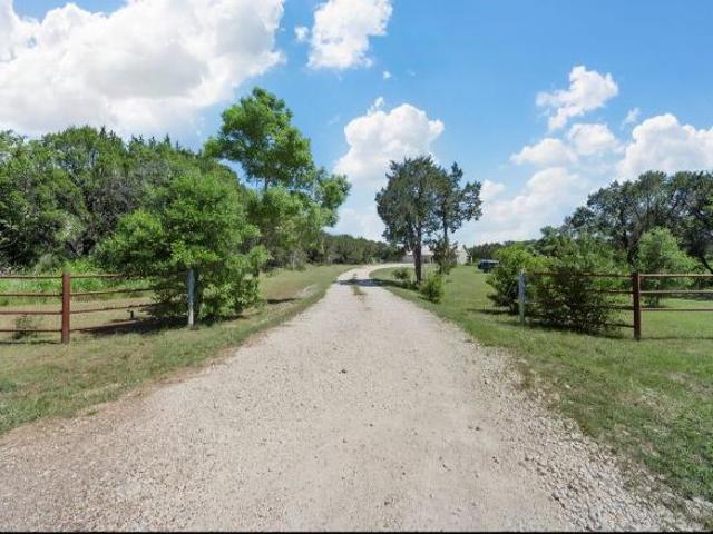 3 Br, 1 bath, Single Family 1571 Highland Park Way