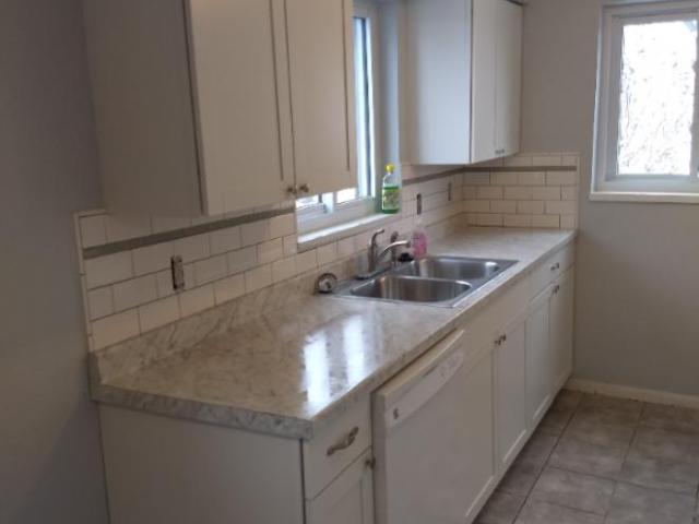 3 Br, 1 bath, Single Family 1608 Windemere Dr