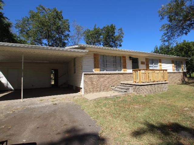 3 Br, 1 bath, Single Family 1610 West Frank Street