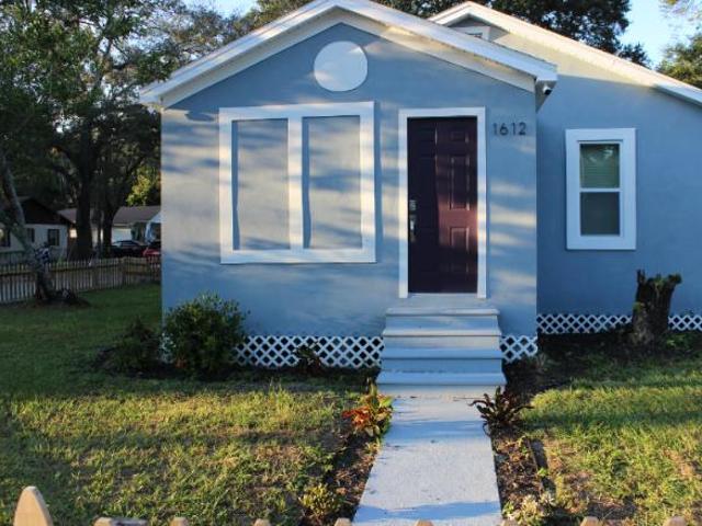 3 Br, 1 bath, Single Family 1612 E Sitka St