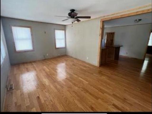 3 Br, 1 bath, Single Family 1620 N 10th St