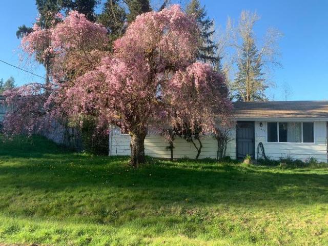 3 Br, 1 bath, Single Family 16336 SE 131st Pl