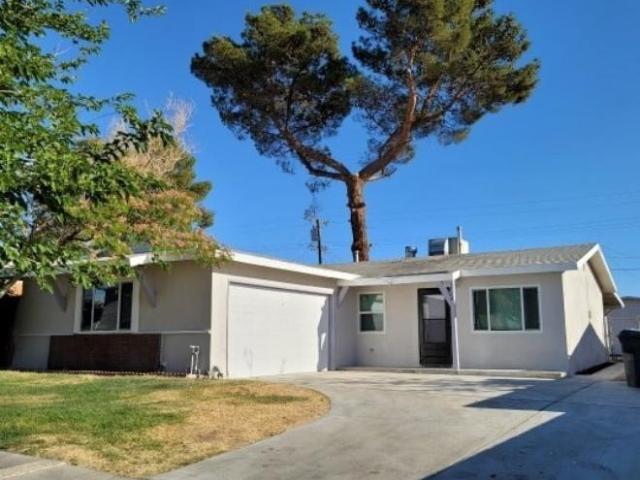 3 Br, 1 bath, Single Family 1729 Sunset Street