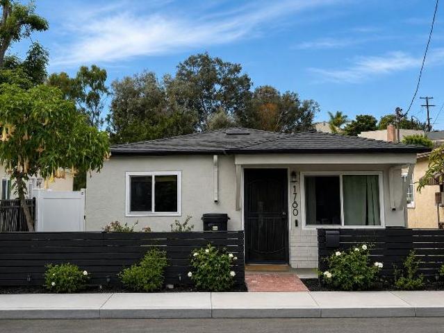 3 Br, 1 bath, Single Family 1780 Pentuckett Avenue