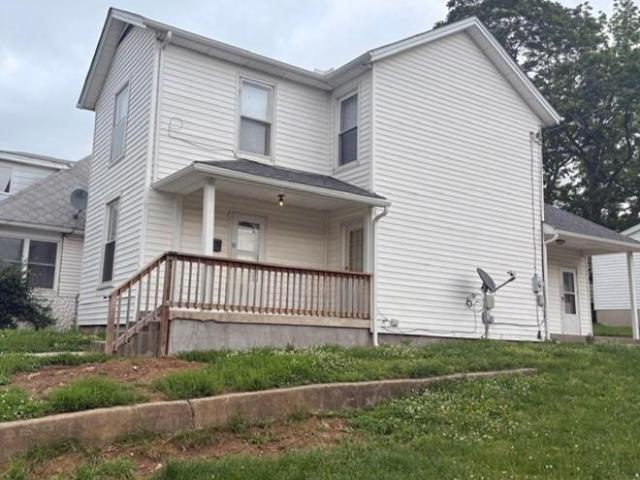 3 Br, 1 bath, Single Family 1794 See Ave