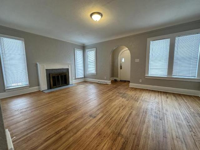 3 Br, 1 bath, Single Family 1807 Carney Ave