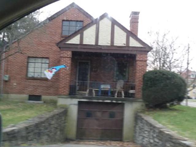 3 Br, 1 bath, Single Family 180 North Market