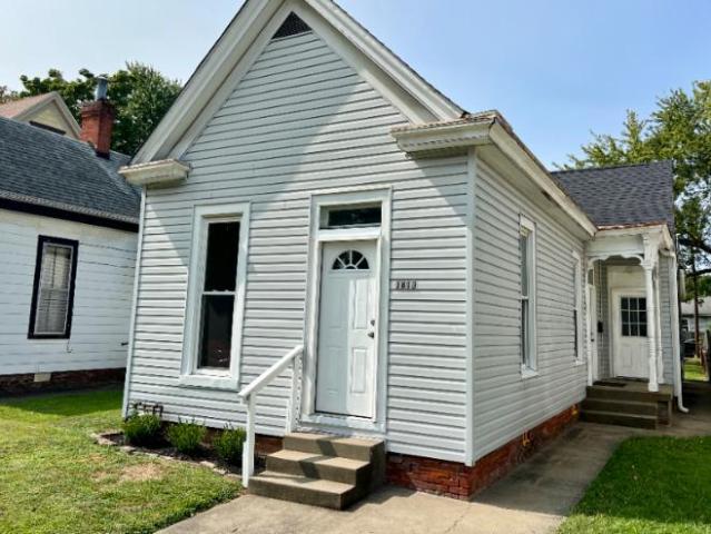 3 Br, 1 bath, Single Family 1813 E Elm St