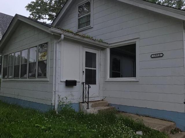 3 Br, 1 bath, Single Family 1818 E Clay