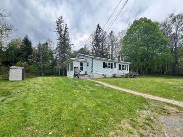 3 Br, 1 bath, Single Family 181 Lower Dedham Rd