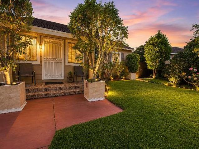 3 Br, 1 bath, Single Family 1837 Warrington Avenue