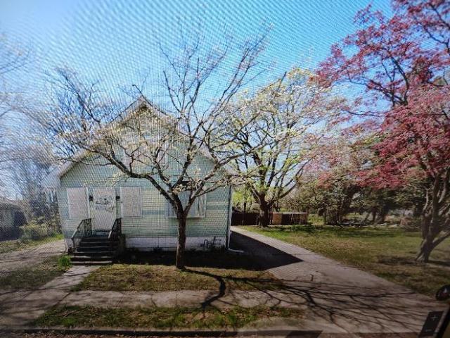 3 Br, 1 bath, Single Family 18 Kimble Ave
