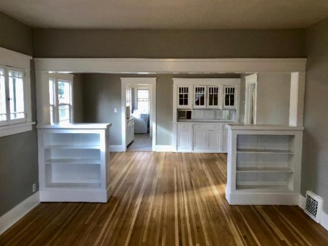3 Br, 1 bath, Single Family 1933 8th Ave