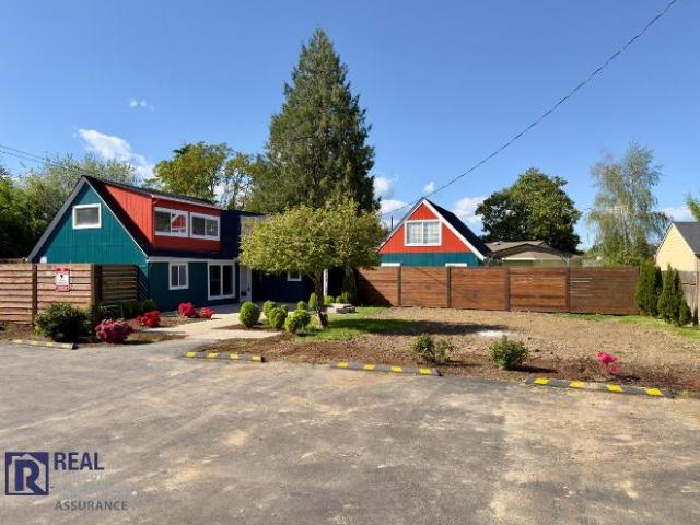 3 Br, 1 bath, Single Family 19665 SW Alexander St