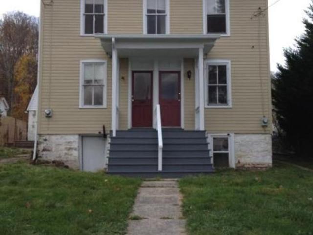 3 Br, 1 bath, Single Family 19 N 5th St