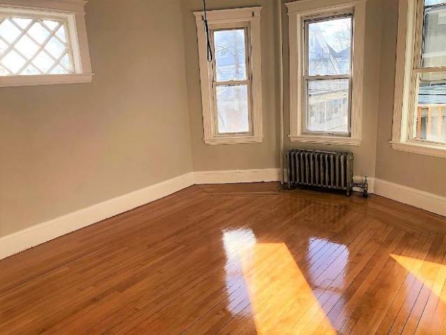 3 Br, 1 bath, Single Family 19 Arden Street
