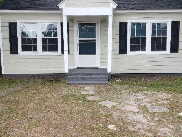 3 Br, 1 bath, Single Family 1004 Laurel St