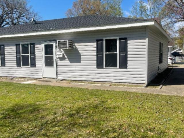 3 Br, 1 bath, Single Family 1012 E Chester Street