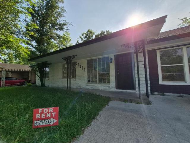 3 Br, 1 bath, Single Family 10221 Bretton Dr